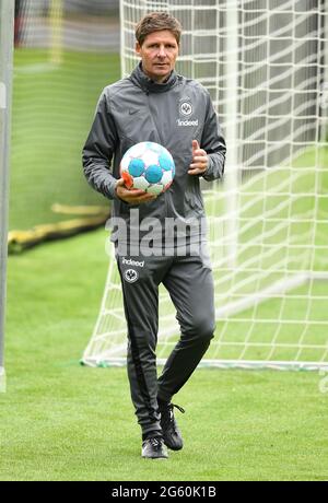 01 July 2021, Hessen, Frankfurt/Main: Sebastian Rode (l-r), Timothy ...