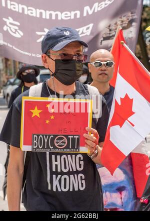 The Chinese community in Toronto is protesting against China's ...