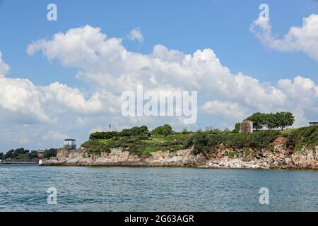 Firestone Bay at Devil's Point in Plymouth, Devon Stock Photo - Alamy
