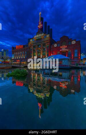 Hard Rock Cafe and Pratt Street Power Plant historic buildings at ...