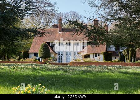 Homewood is an Arts and Crafts style country house in Knebworth ...
