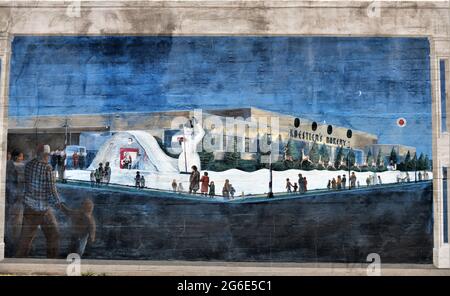 Mississippi, Vicksburg. Vicksburg Riverfront Murals, paintings of ...