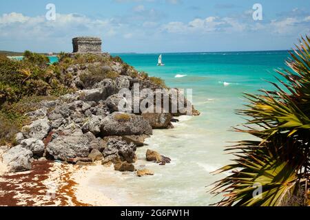 Templo del Dios Viento, Temple of the Wind, Tulum Maya archaeological ...