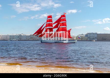 Brig with scarlet sails in the water area of the Neva. Rehearsal of the ...