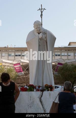 A view of the Agostino Gemelli Polyclinic, in Rome, Wednesday, March 12 ...