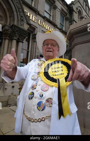 Politics - Monster Raving Looney Party - Screaming Lord Sutch - London ...
