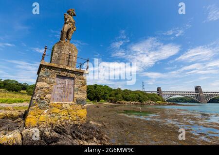 The Britannia Bridge and Lord Nelson statue on the Menai Strait ...