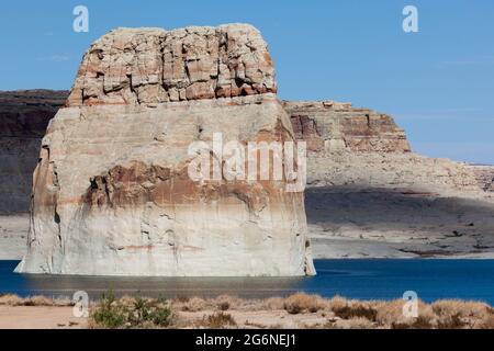 Lone Rock Beach - Lake Powell Stock Photo - Alamy