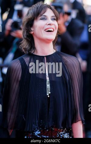 Cannes, France, 7th July 2021. Noelle Capri attending the Tout S'est ...