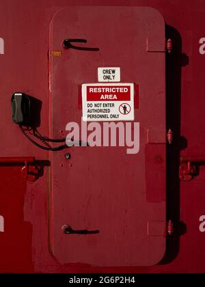 Restricted area sign authorized personnel only Stock Photo - Alamy