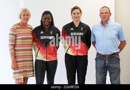 Discus Thrower Marike Steinacker Stock Photo - Alamy