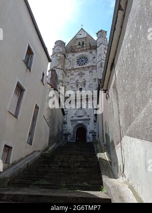 Église de Saint Florentin, Yonne, France Stock Photo - Alamy