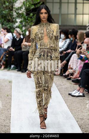 Paris, Frankreich. 07th July, 2021. ZUHAIR MURAD Haute Couture Fall ...
