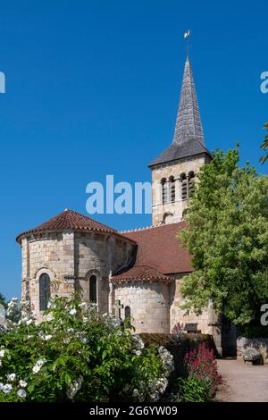 Herisson. Saint-Pierre de Chateloy church mural paintings, Allier ...