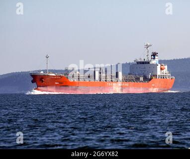 Transport ship Stellar Lilac under way Stock Photo - Alamy