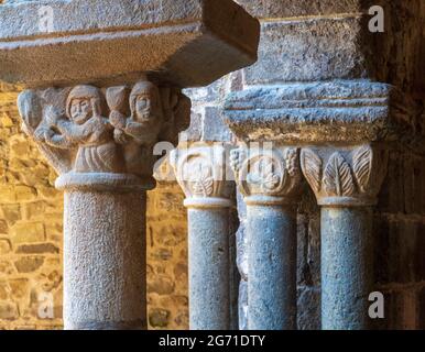 column, capital, romanesque, columns, pillar, pillars, capitals ...