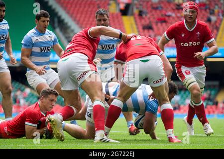Cardiff, UK. July 10th : Pablo Matera (Argentina) controls the ball ...