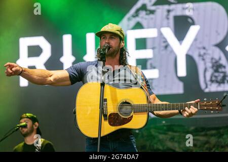 Riley Green during the Windy City Smokeout Music Festival at United ...