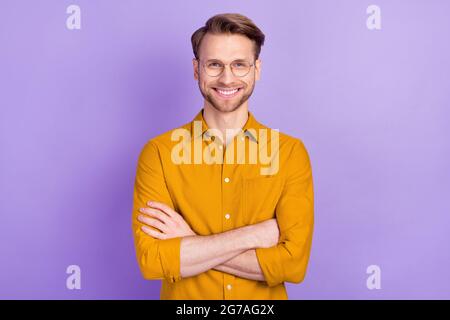 Photo of satisfied friendly man folded arms toothy smile look camera ...