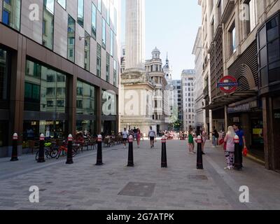 Monument Underground station, City of London, England, UK Stock Photo ...