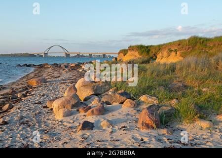 Beach, Fehmarnsund Bridge, Grossenbrode Weststrand, Schleswig-Holstein ...