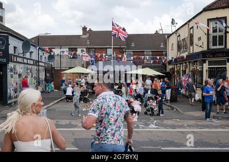 The Rex Bar, Shankill Road, Belfast, popular with members of the UVF ...