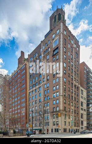 One Gracie Square is a Rosario Candela-designed apartment building on ...