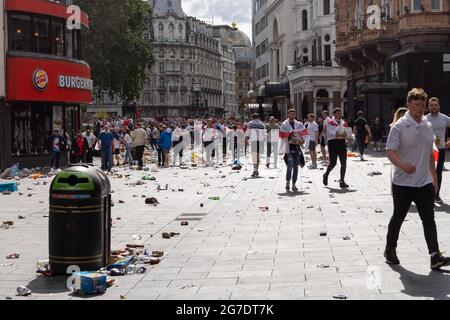 LONDON, ENGLAND - Leicester City Fans before kick off during Barclays ...