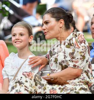 Princess Estelle, Prins Daniel and Crownprincess Victoria arrive at the ...