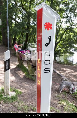 10 July 2021, Schleswig-Holstein, Großensee: An emergency call pillar ...