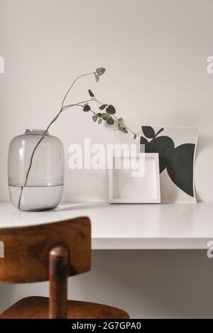 Bright interior design of a luxury room Stock Photo - Alamy