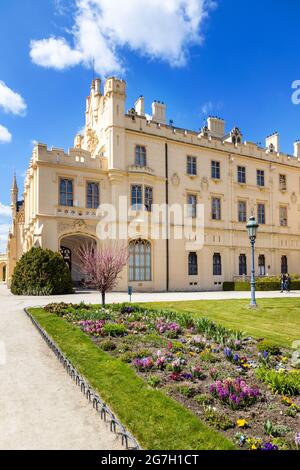 novogotický zámek Lednice (UNESCO), LVA Lednicko-valtický areál ...