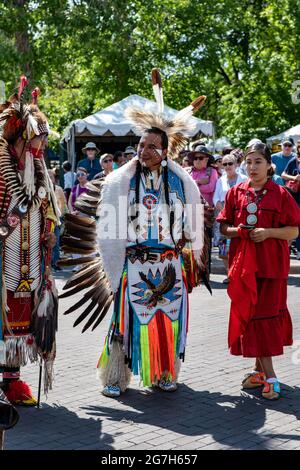 The Santa Fe Indian Market showcases works from top Native American ...