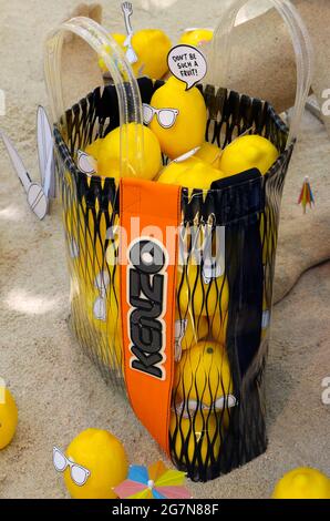 Perspex enclosed beach scene display with mannequins and lemons in Las ...