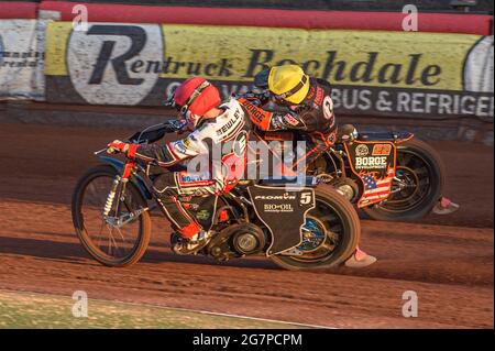 MANCHESTER, UK. JULY 15TH Dan Bewley (Red) leads Ryan Douglas (Yellow ...