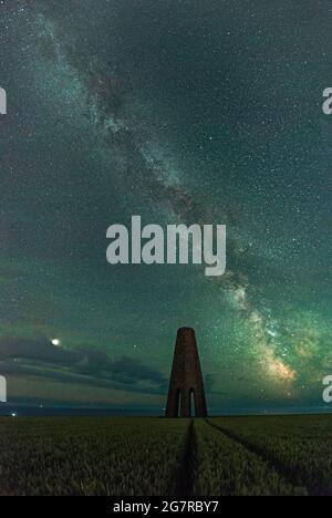 Milky Way over The Daymark, Kingswear, Dartmouth, Devon, England ...