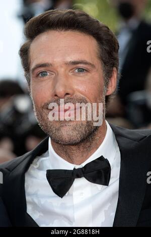 Nicolas Bedos attends the screening of OSS 117: From Africa With Love ...