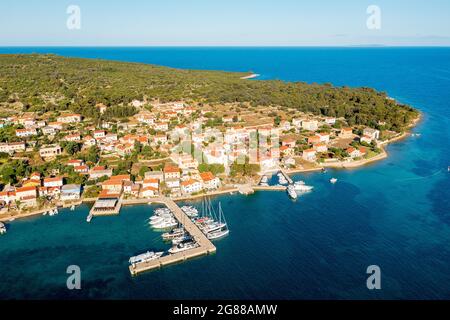 Aerial view of Ilovik town, the Adriatic Sea in Croatia Stock Photo - Alamy