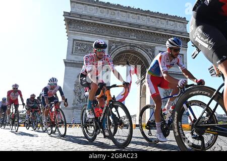 POELS Wouter (NED) of BAHRAIN VICTORIOUS during stage 9 of the Tour de ...