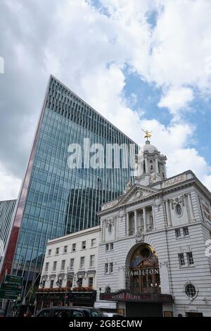 Victoria Palace Theatre, London, Frank Matcham Stock Photo - Alamy