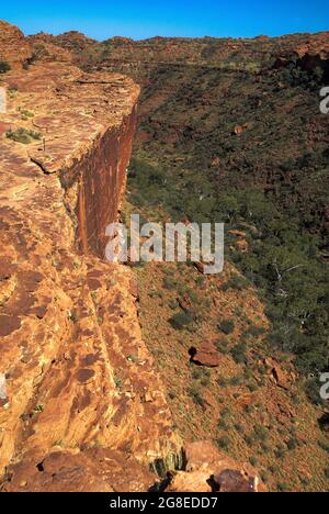 The Rim hiking trail in Kings Canyon, Northern Territory, Australia ...