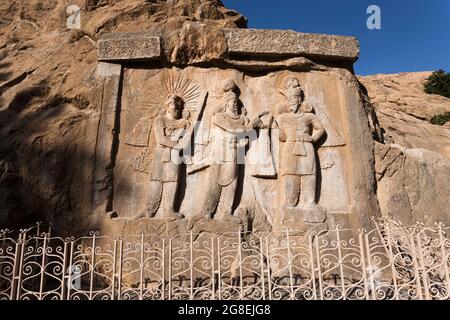 Taq e Bostan(Taq e Bustan), Sasanian rock reliefs of Khosrow ii ...