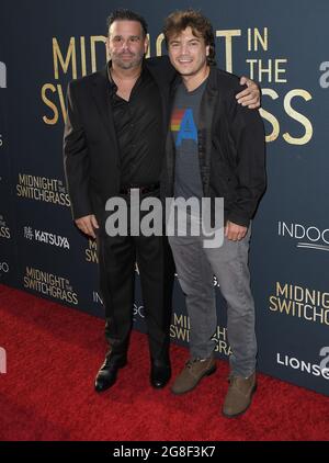 MIDNIGHT IN THE SWITCHGRASS, Emile Hirsch, 2021. © Lionsgate / Courtesy ...