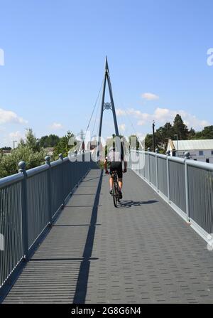 Sabrina bridge crossing the river Severn in Worcester, Worcestershire ...