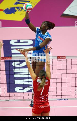 EGONU PAOLAUNENDO YAMAMAY BUSTO ARSIZIO - CLUB ITALIA CAMPIONATO SERIE ...