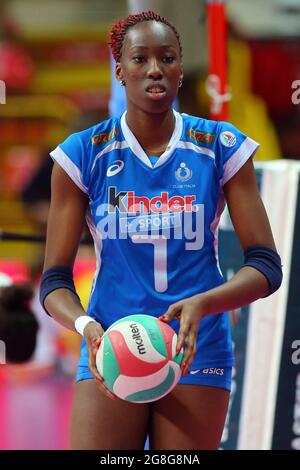 EGONU PAOLAUNENDO YAMAMAY BUSTO ARSIZIO - CLUB ITALIA CAMPIONATO SERIE ...