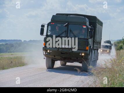 British army M.A.N. 4x4 SV logistics lorry vehicle truck on exercise ...
