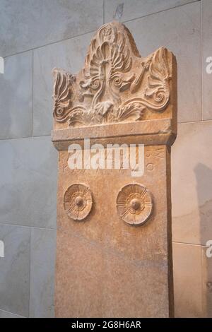 This marble akroterion, part of The Metropolitan Museum of Art's ...