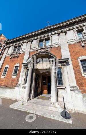 Southend Central Museum & Planetarium, built in 1905-6 and originally ...