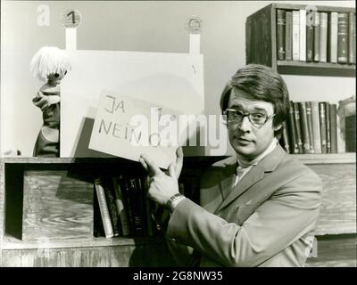 Szenenfoto zur Fernsehserie "Stoffel und Wolfgang": Stoffel hat einen ...